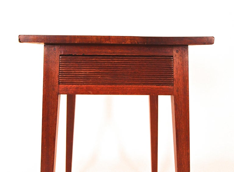 Walnut Hepplewhite One Drawer Stand For Sale at 1stDibs