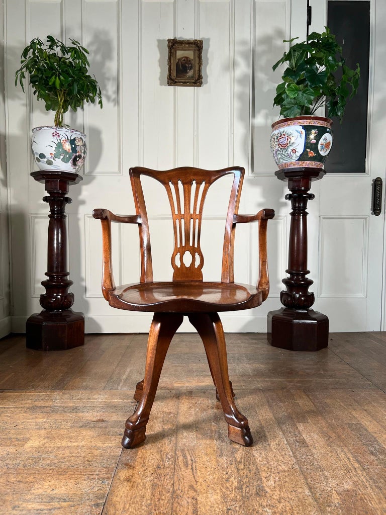 Walnut Howard and Sons Desk Chair For Sale at 1stDibs