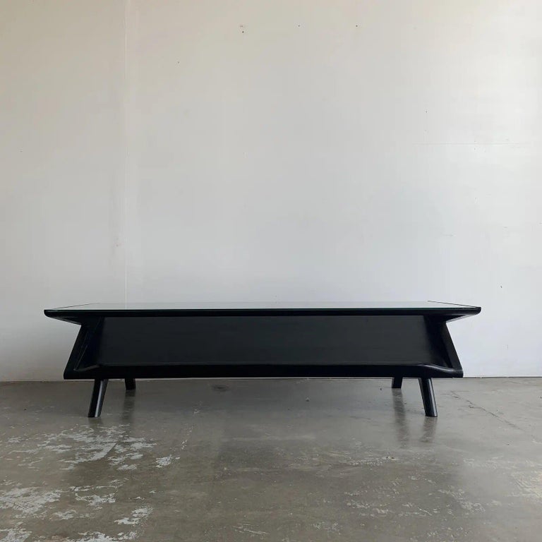 Walnut Magazine Coffee Table For Sale at 1stDibs