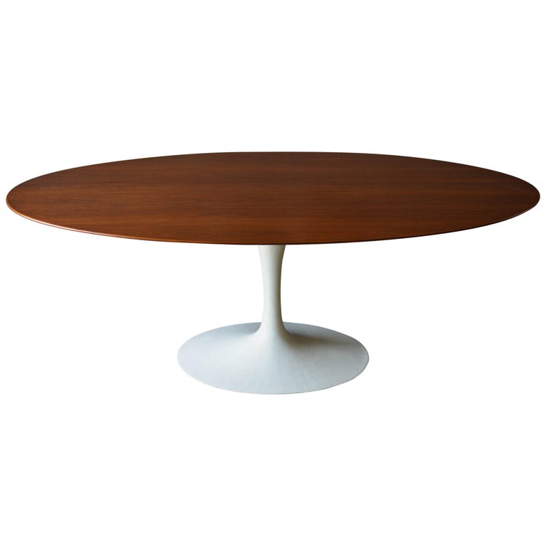 Walnut Oval Tulip Table by Eero Saarinen for Knoll, circa 1960 at 1stDibs