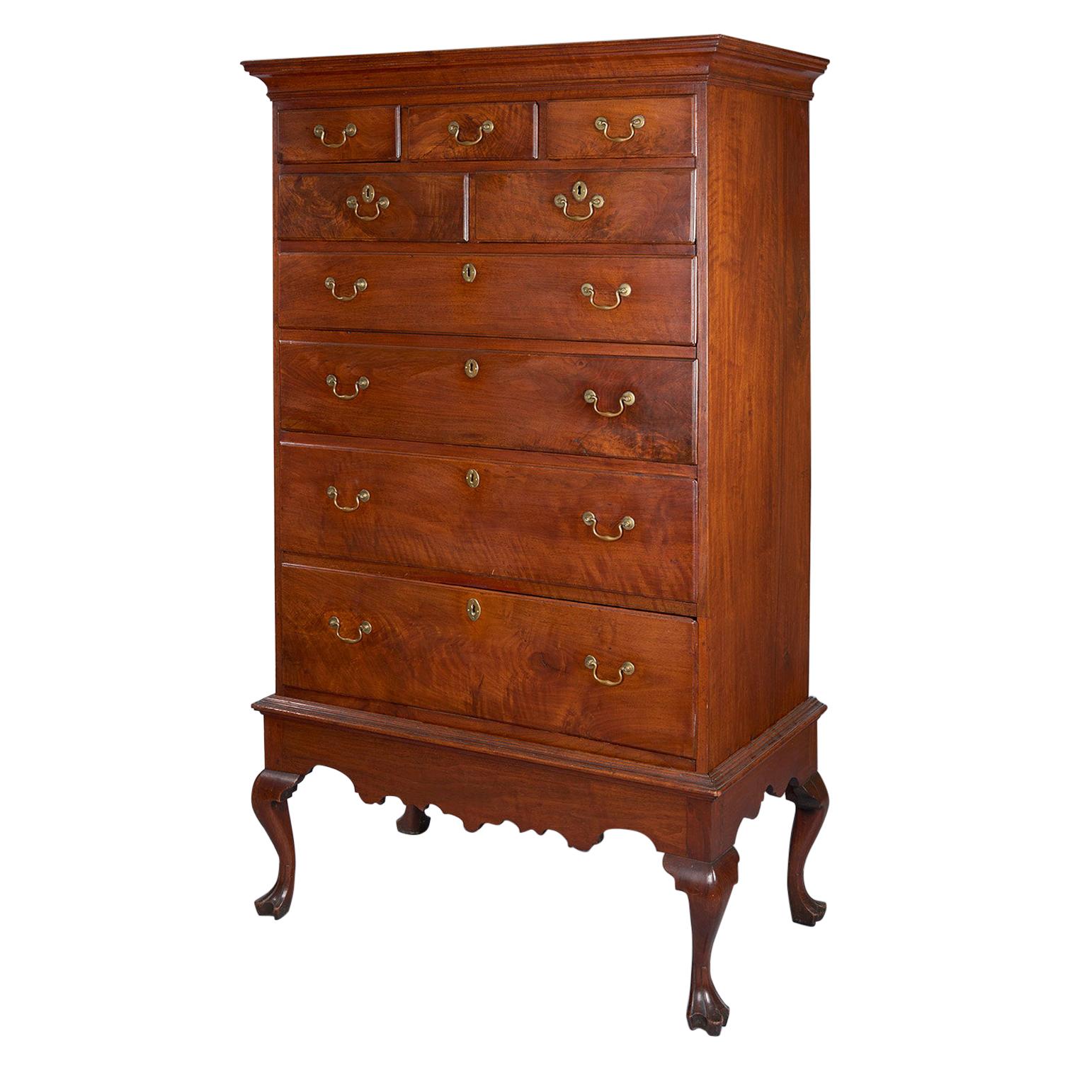 18th Century Walnut Queen Anne Chest on Frame For Sale at 1stDibs