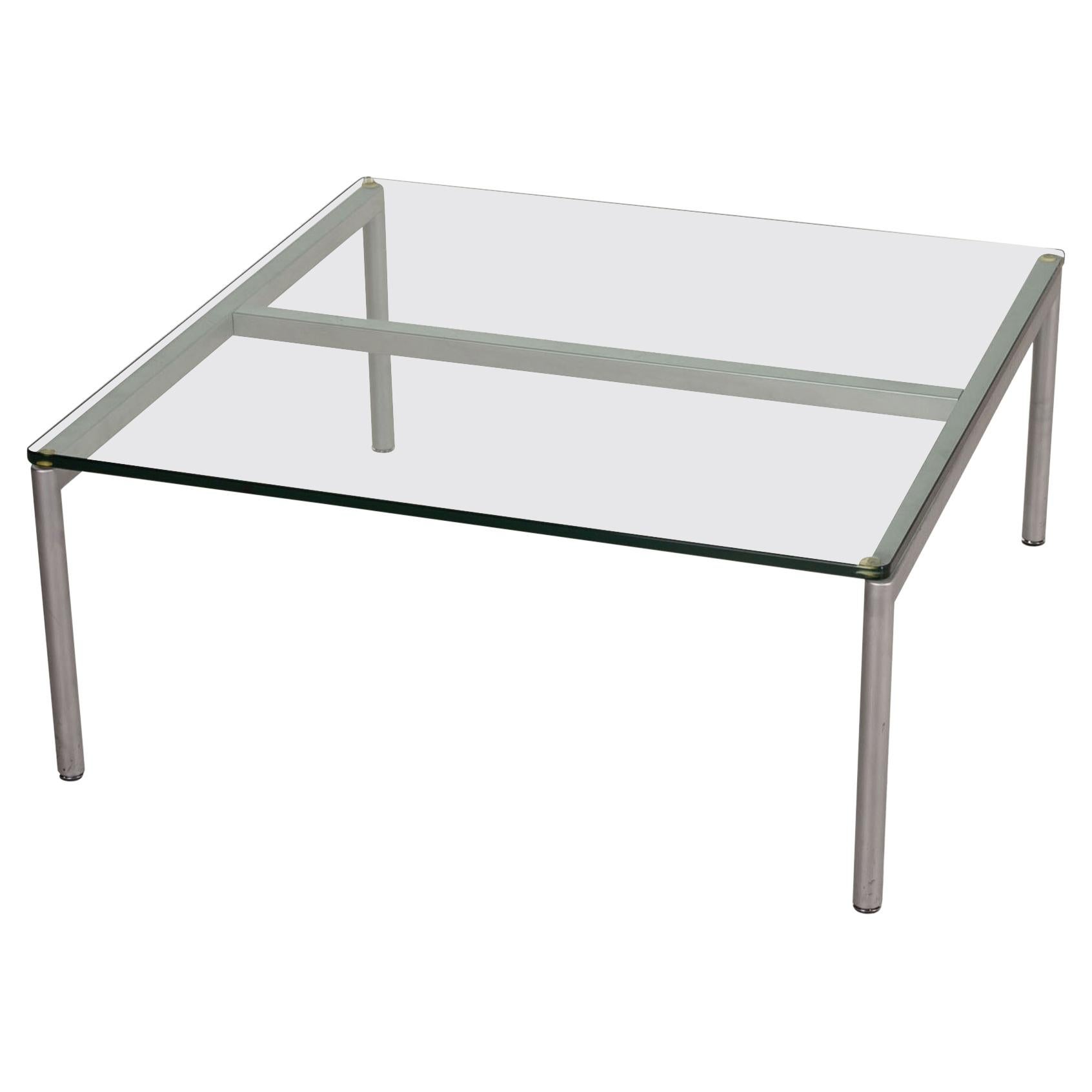 Walter Knoll Wooden Coffee Table Round Table For Sale at 1stDibs