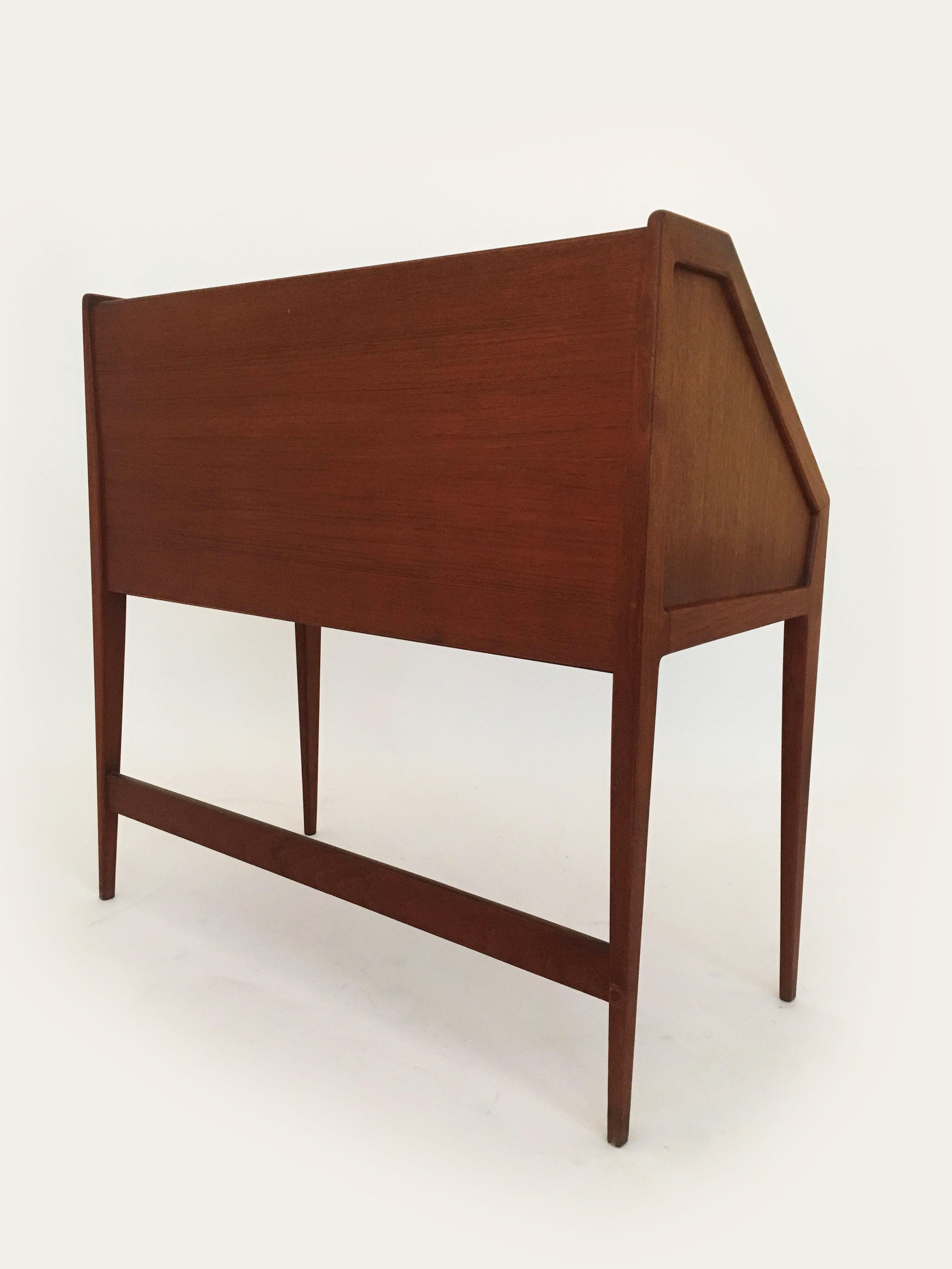 Walter Wirtz for Wilhem Renz Secretary Bureau Desk Teak, Germany, 1960s ...