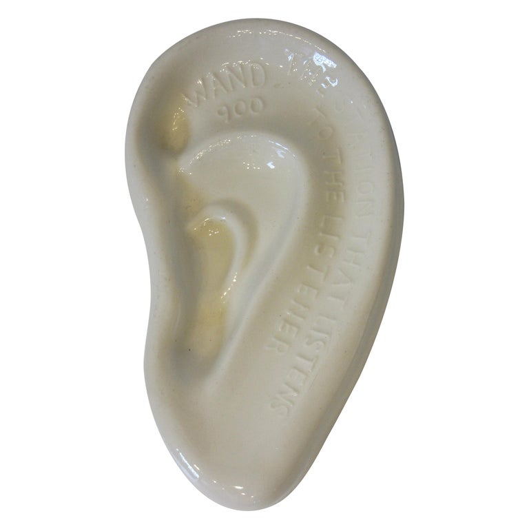 Wand 900 AM Radio Station Ceramic Ear Ashtray at 1stDibs