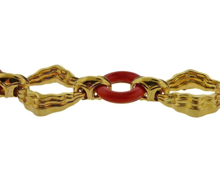 Wander France 1970s Coral Gold Link Necklace For Sale at 1stDibs