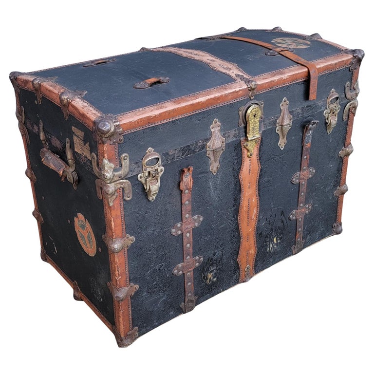 Wardrobe Steamer or Cabin Trunk 1920's For Sale at 1stDibs