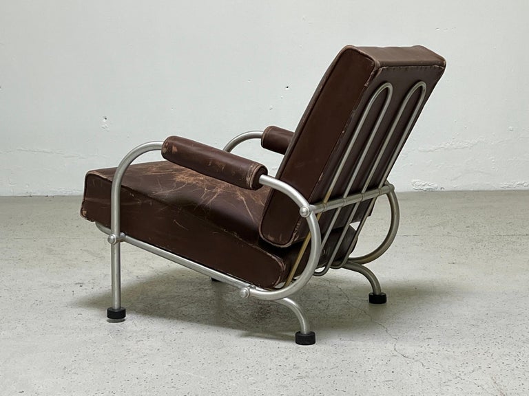 Warren McArthur Lounge Chair in Original Leather For Sale at 1stDibs