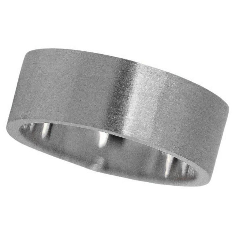 Customizable Wedding Band Ring in 18kt White Gold For Sale at 1stDibs