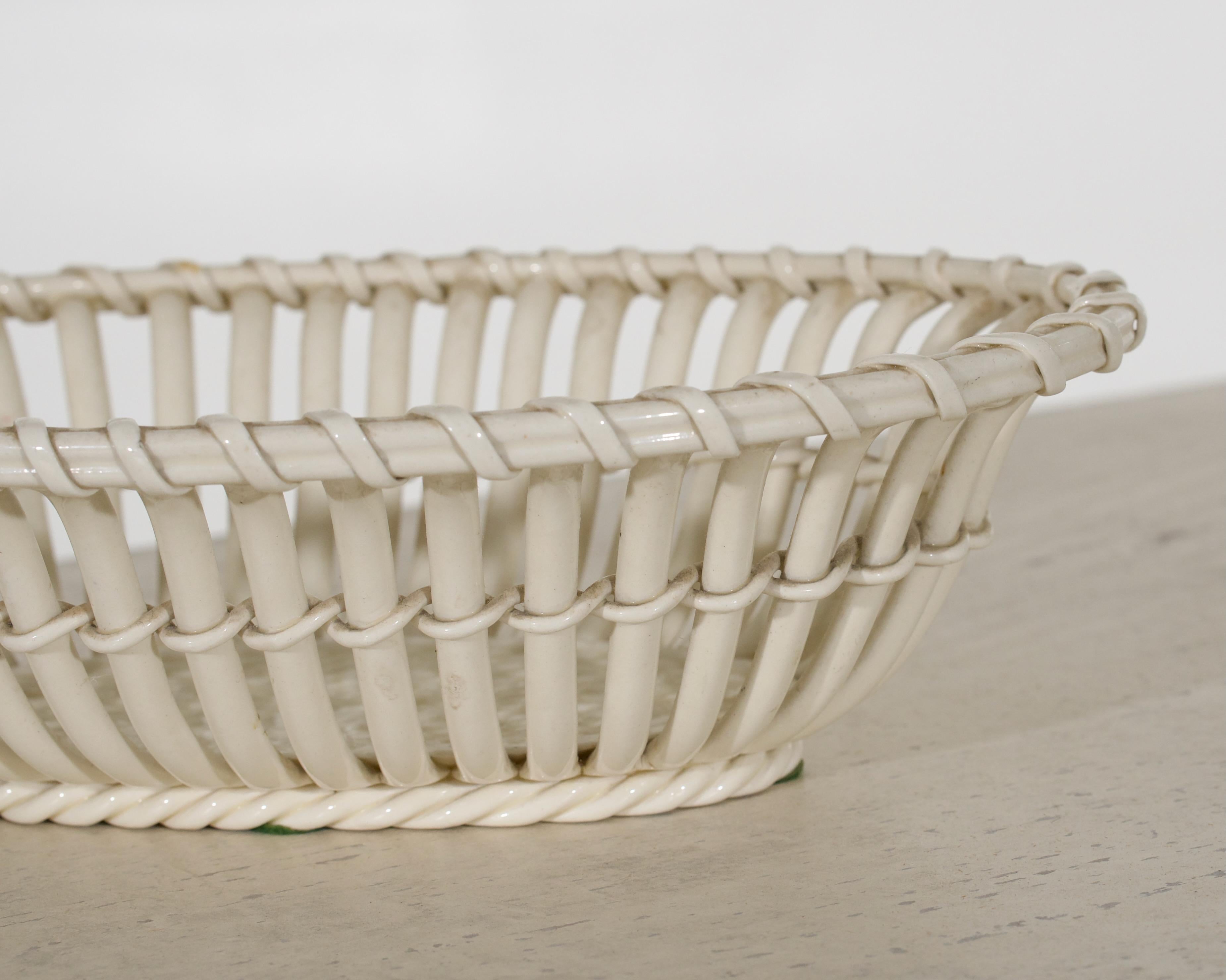 Wedgwood Creamware Fruit Bowl, circa 1810 For Sale at 1stDibs
