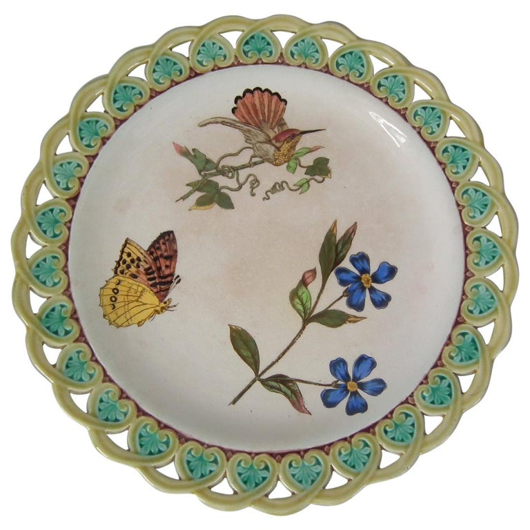 Wedgwood Majolica Hummingbird and Butterfly Plate For Sale at 1stDibs