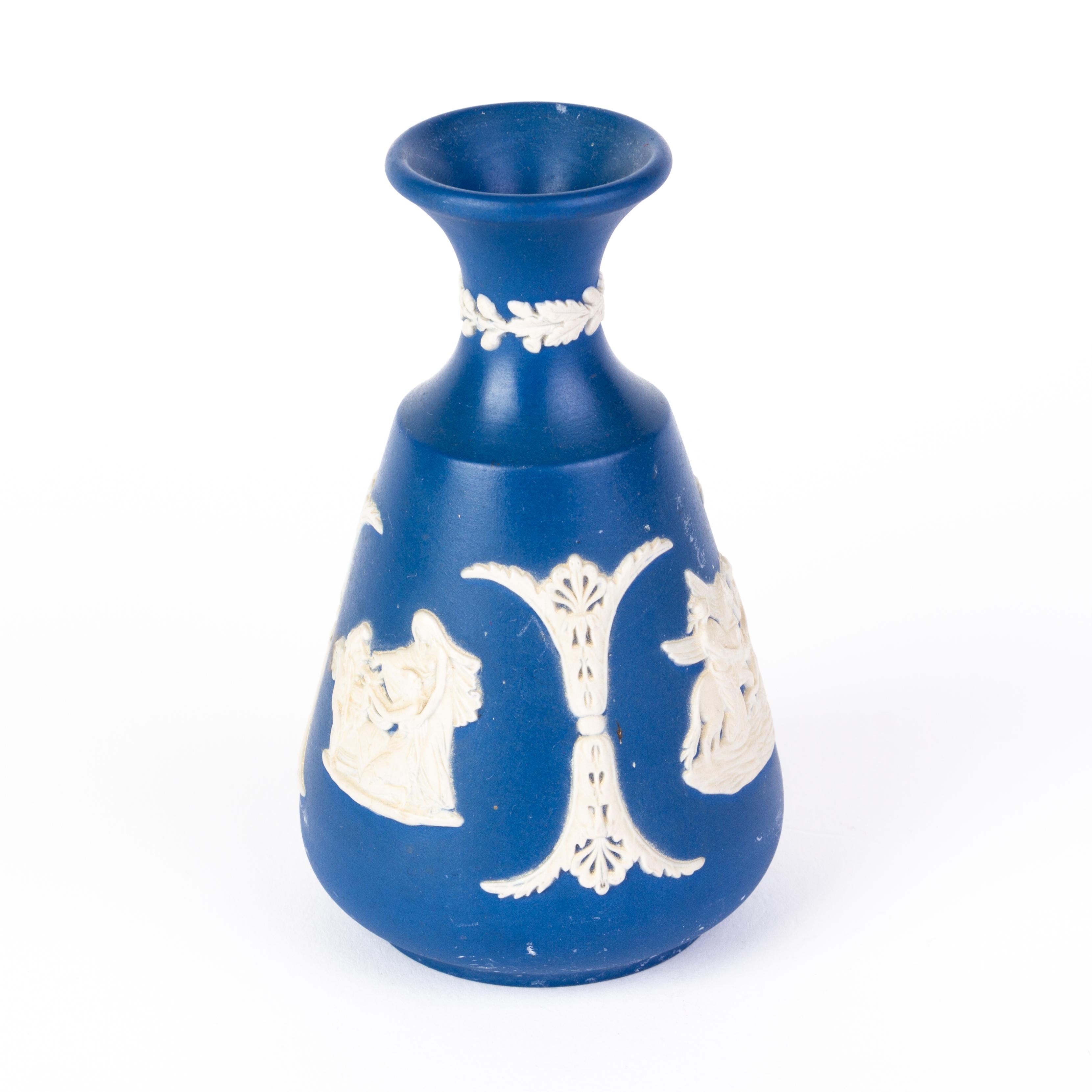 Wedgwood Portland Blue Jasperware Cameo Neoclassical Spill Vase For Sale at 1stDibs