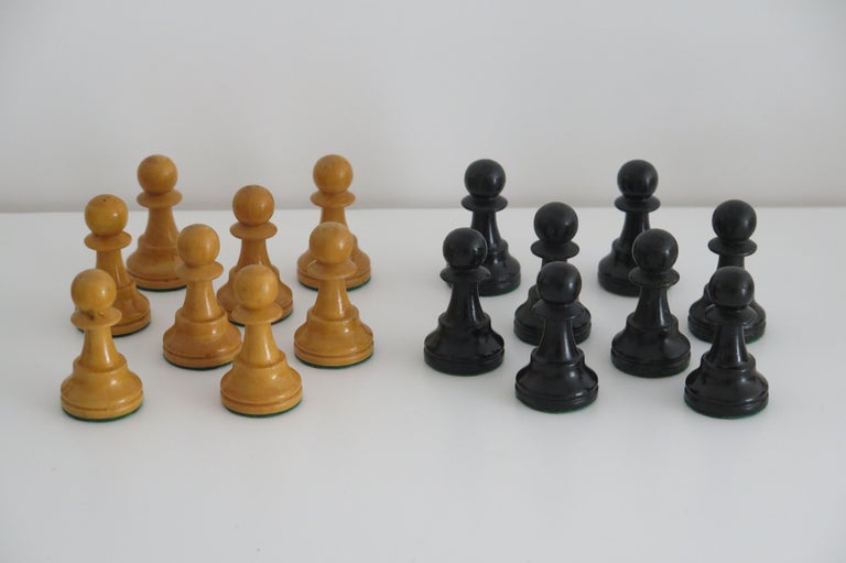 Weighted Club Chess Set Kings Staunton Pattern No. 5 Boxed, Circa 1930 ...