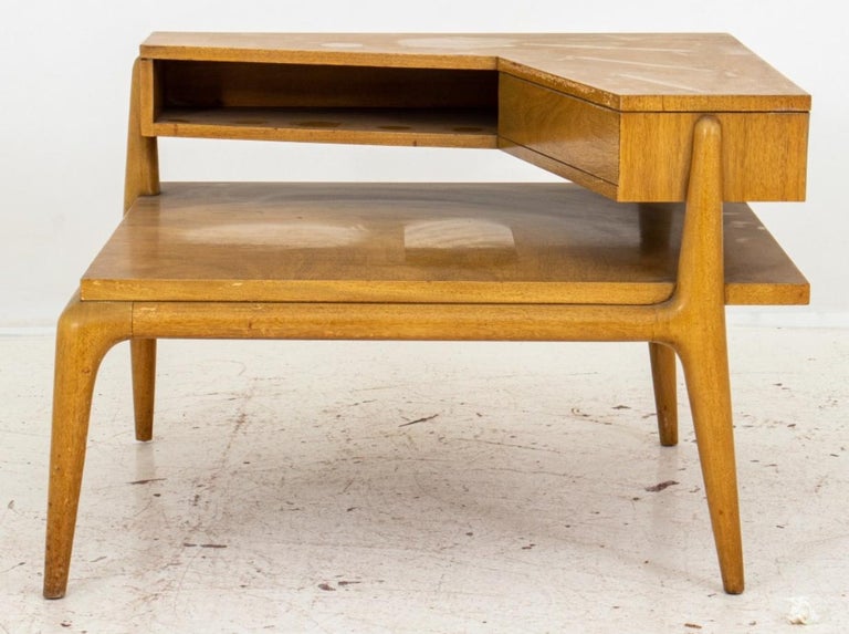 Weiman Midcentury Oak Corner Coffee/Side Table For Sale at 1stDibs