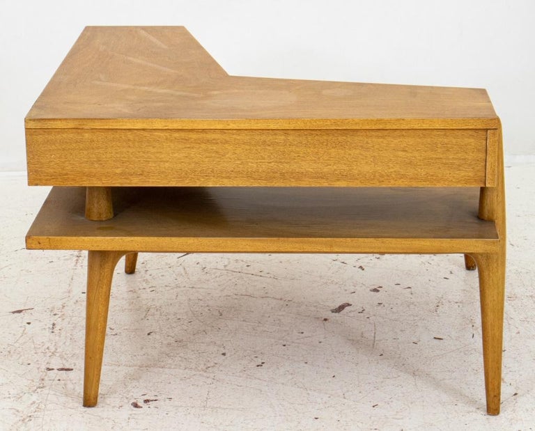 Weiman Midcentury Oak Corner Coffee/Side Table For Sale at 1stDibs