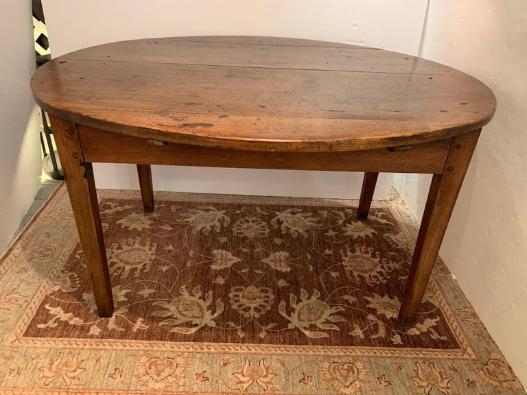 Welcoming Much Loved Antique Oval Tavern Dining Table For Sale at 1stDibs