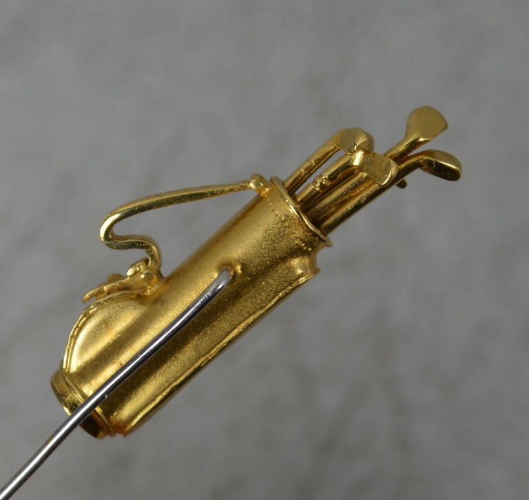 Well Made 9 Carat Gold Golfing Stick Tie Pin For Sale at 1stDibs