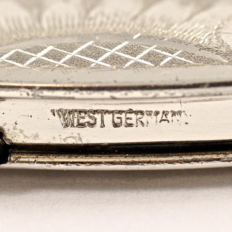 West Germany Sterling Silver Powder Compact with a Leaf Design circa ...