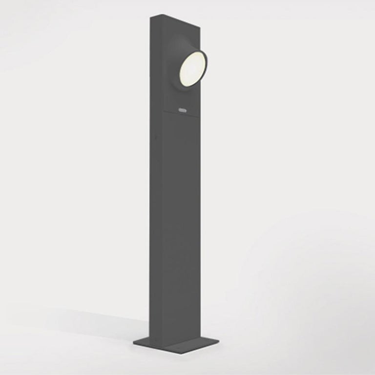 Artemide Ciclope 90 Unilateral Floor Light in Gray by Alessandro ...