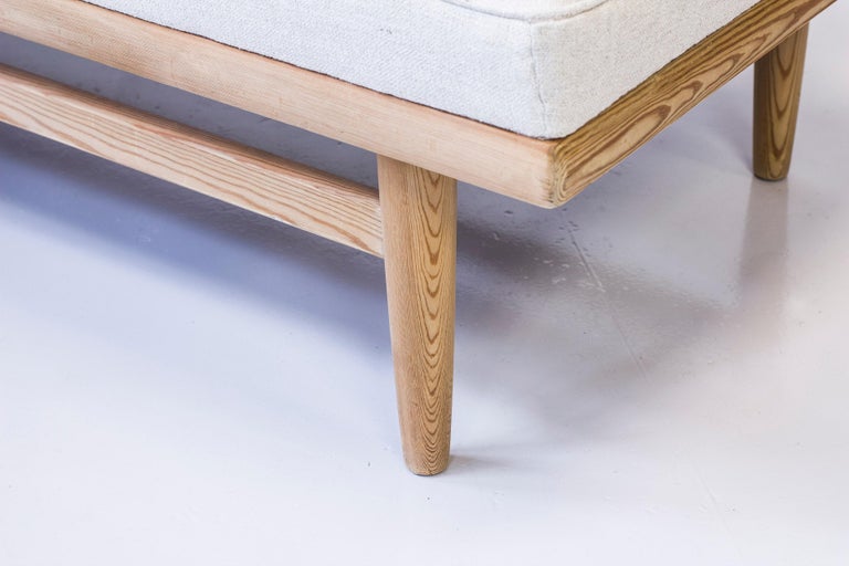 Daybed by Harry Moen for Konrad Steinstads Snekkerverksted, Norway at ...