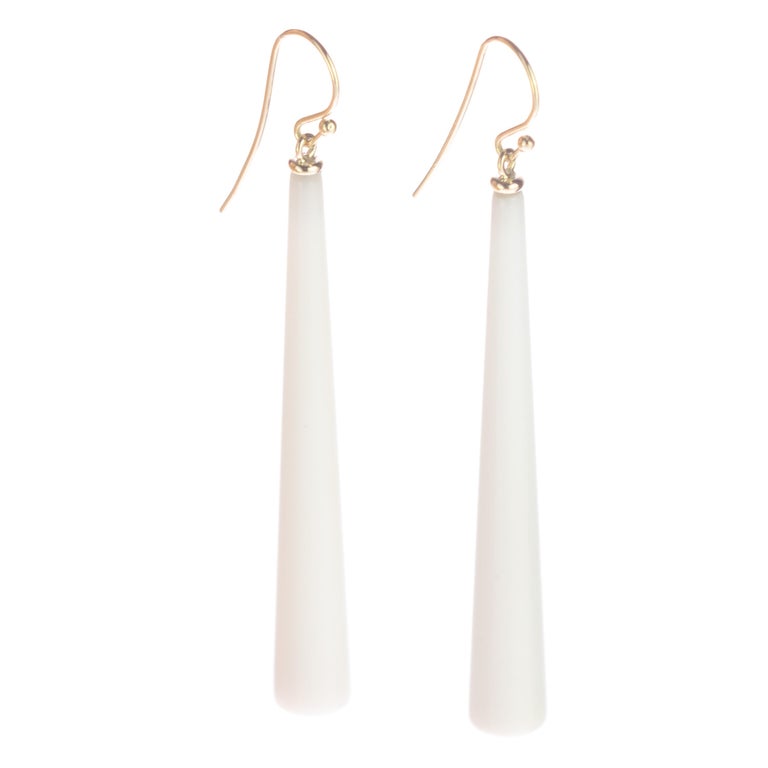 White Agate 18 Karat Gold Bold Teardrop Sharp Flat Dangle Cocktail ...