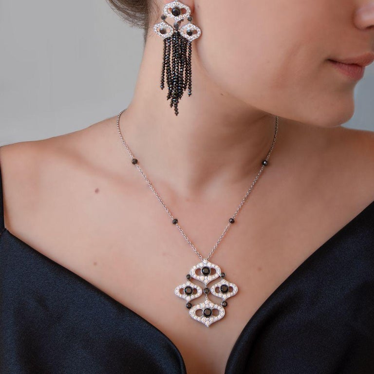 White and Black Diamonds Pavè Cut Out Necklace in 18kt White Gold For ...