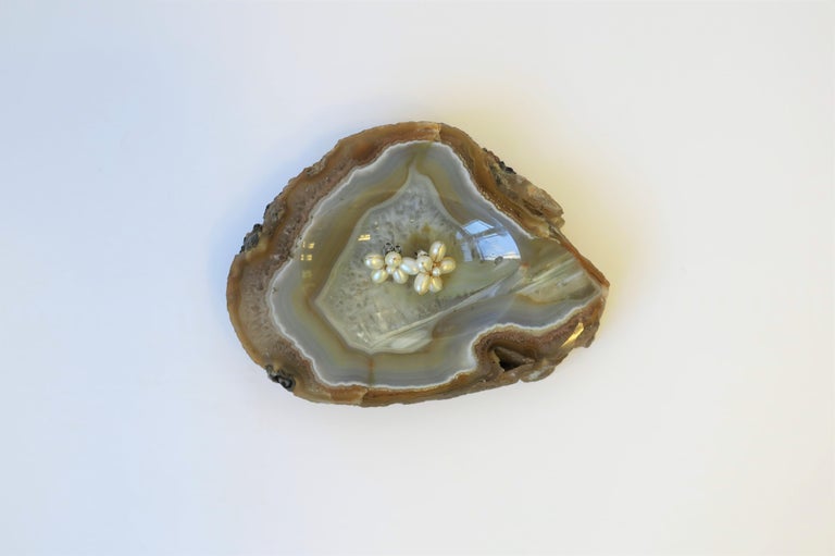 White and Sand Agate Onyx Vessel Bowl or Decorative Object For Sale at ...