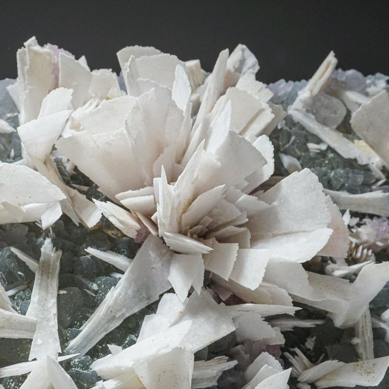 Natural White Anhydrate Crystals on Quartz Matrix from Gerais Mine ...