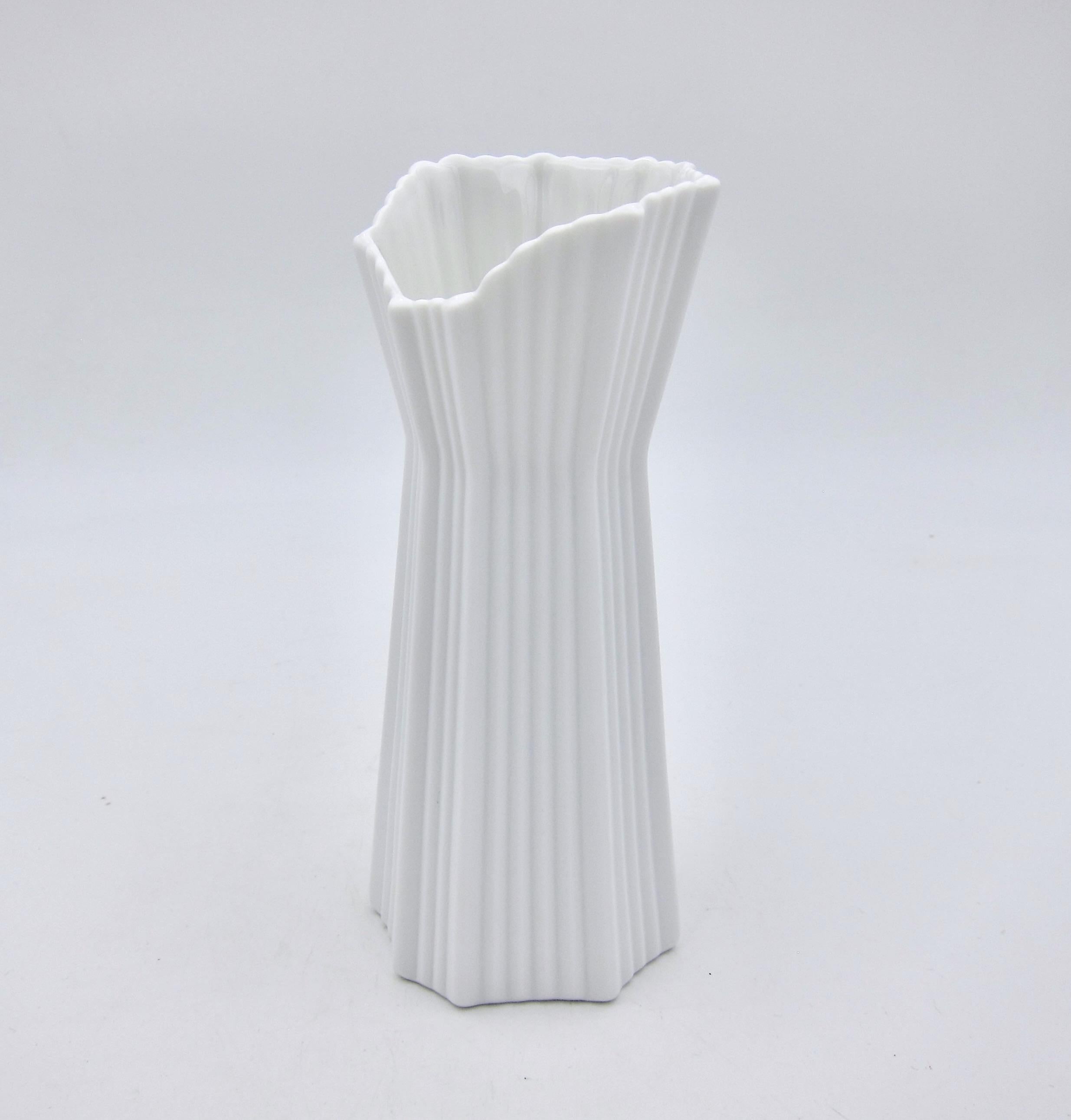 White Bisque Porcelain Op-Art Vase by Manfred Frey for AK Kaiser of ...