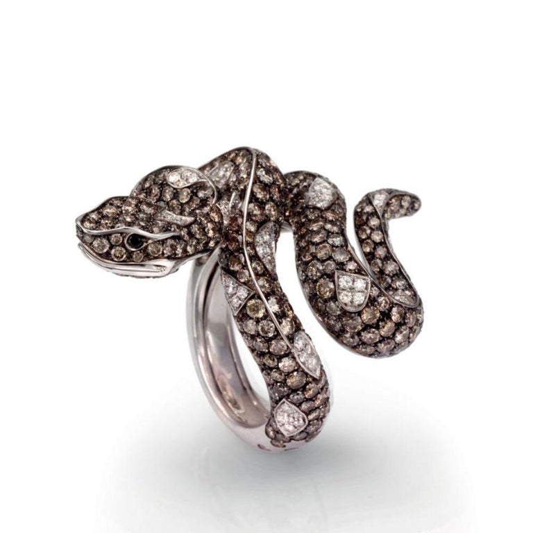 White, Black and Brown Diamond Enveloping Snake Ring For Sale at 1stDibs