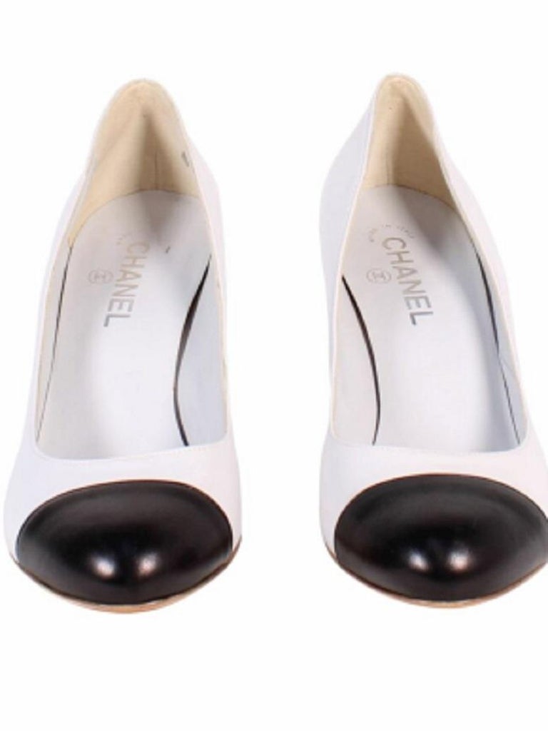 White and Black Cap-Toe Pumps For Sale at 1stDibs