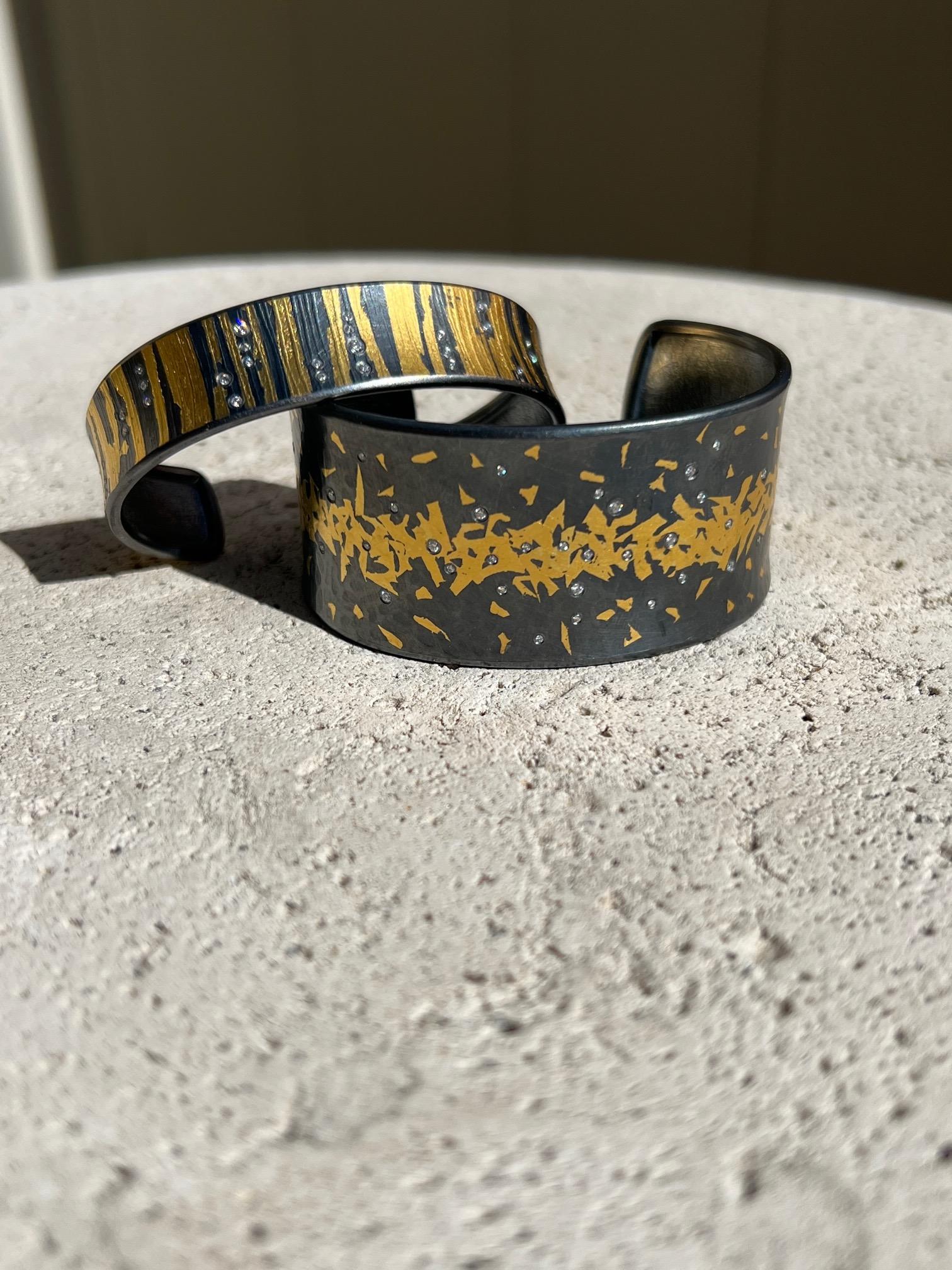 White Brilliant Diamond Scattered 24K Keum-boo Gold Leaf Spark Cuff Bracelet For Sale at 1stDibs