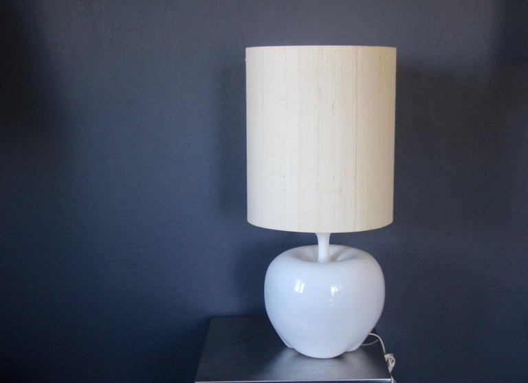 White Ceramic Apple Table Lamp For Sale at 1stDibs