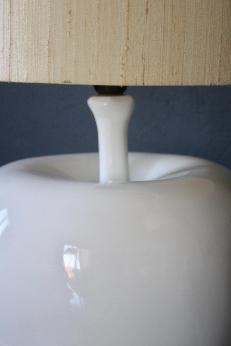White Ceramic Apple Table Lamp For Sale at 1stDibs