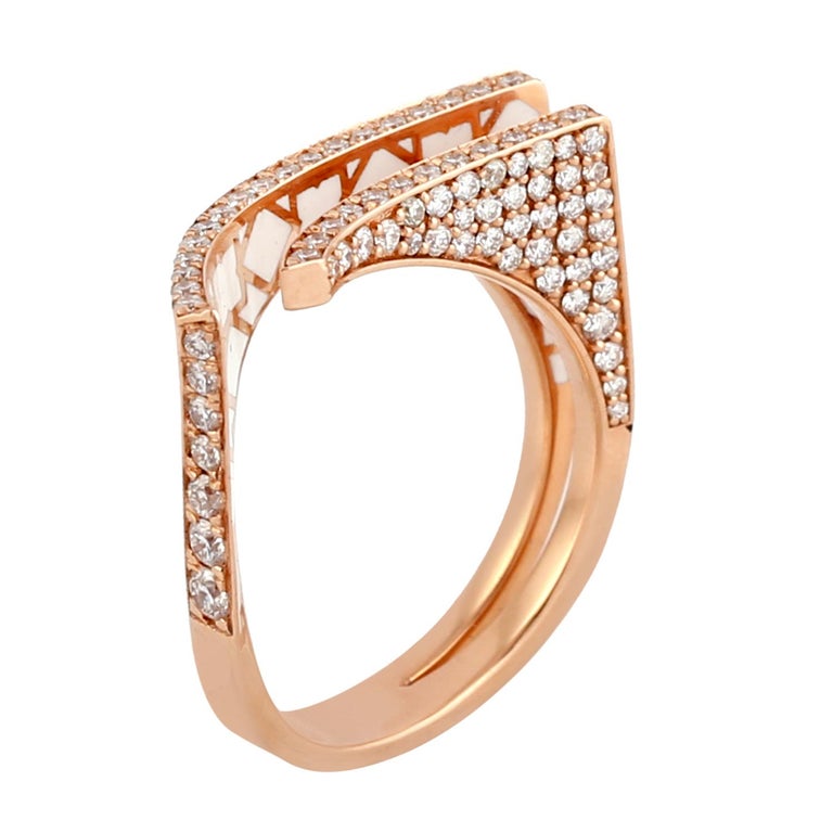White Ceramic Inlaid on Gold Pattern in an Architectural Ring with VS ...