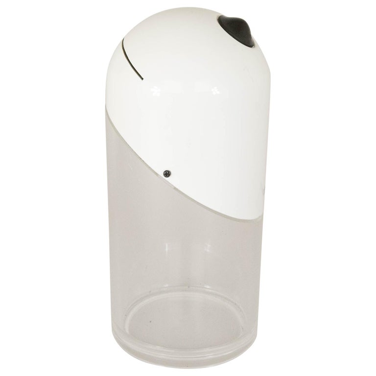 White Cirillo Table Lamp by Laura Maria Mandelli for Guzzini, 1970s at ...