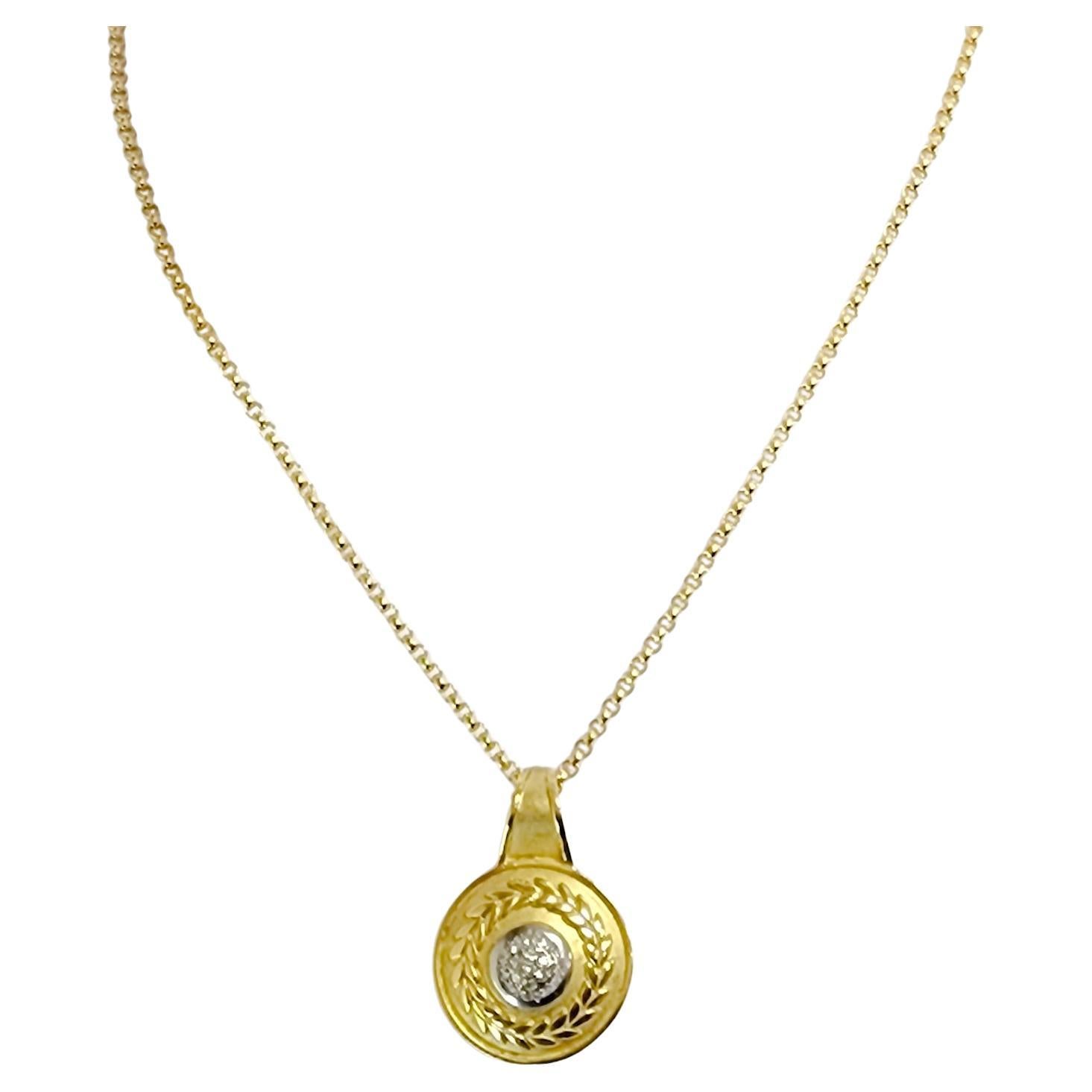 Diamond Gold Medallion Necklace For Sale at 1stDibs