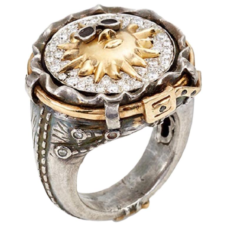 White Diamond Cool Sun Jeans Ring For Sale at 1stDibs