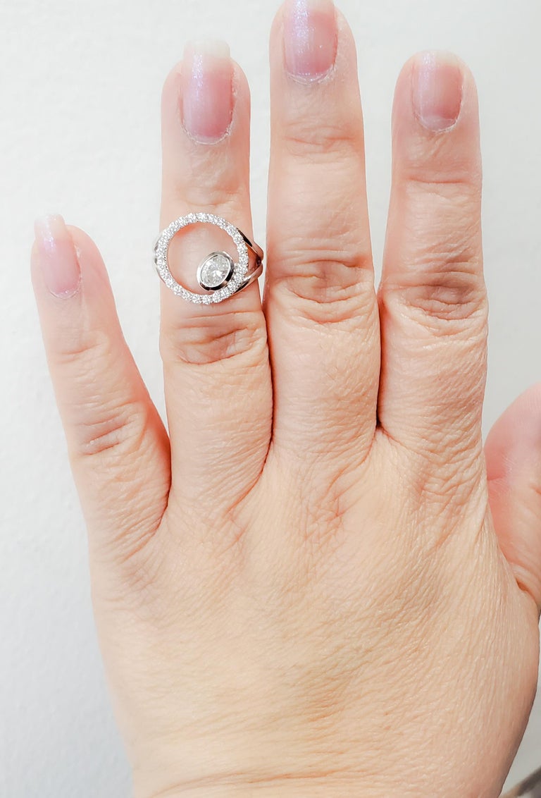 White Diamond Oval and Open Circle Design Ring in 14k White Gold For ...
