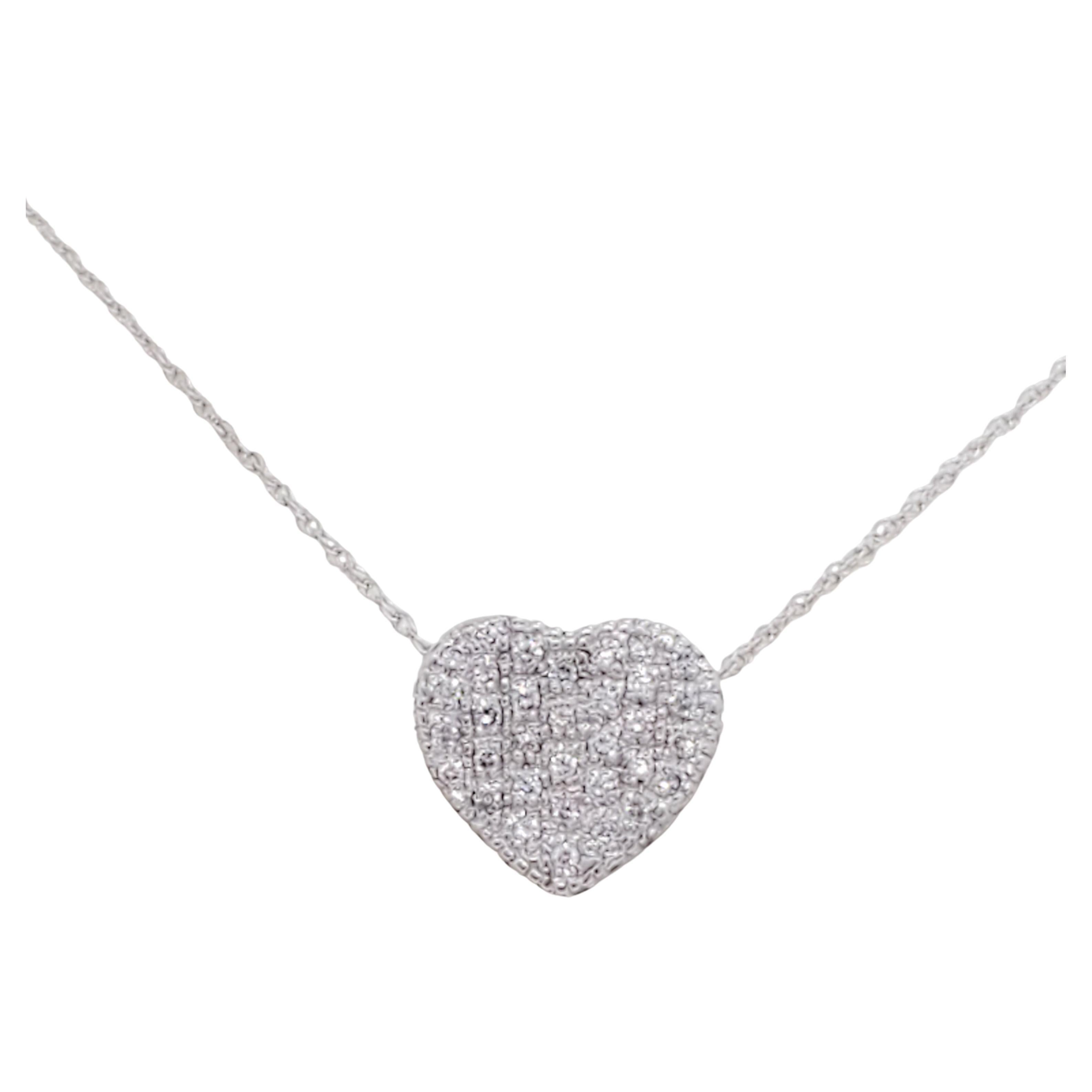 Small 18 Karat White Gold and Pavé Diamond Heart Pendant For Sale at ...