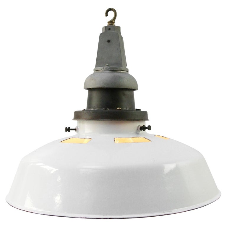 White Enamel Vintage Industrial Factory Pendant Light by Benjamin UK ...