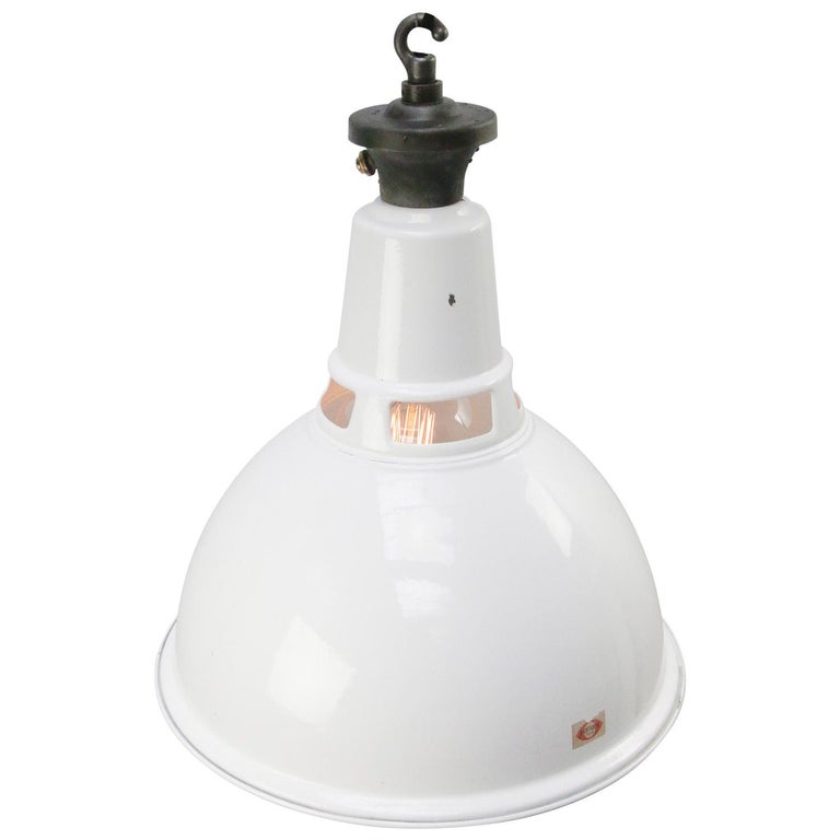 White Enamel Vintage Industrial Factory Pendant Lights by Benjamin UK ...