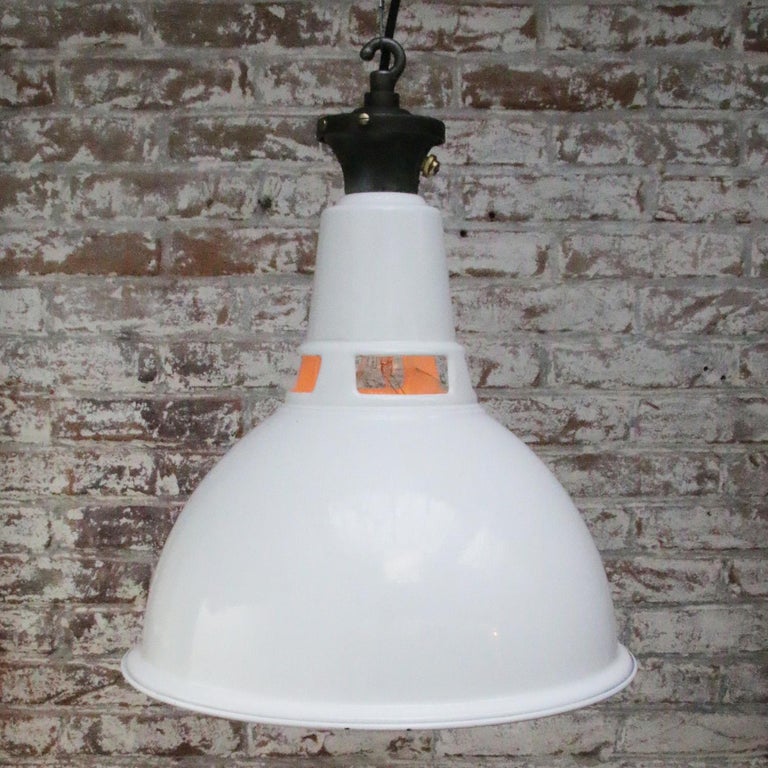White Enamel Vintage Industrial Factory Pendant Lights by Benjamin UK ...