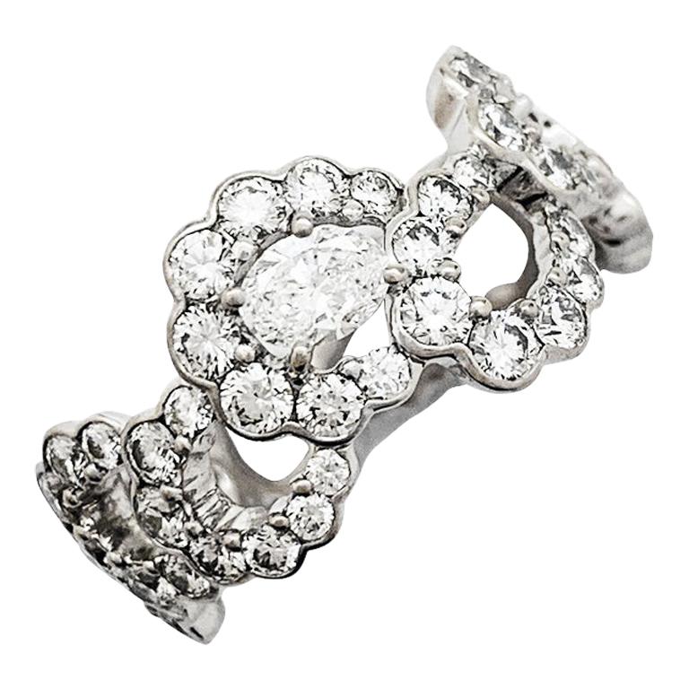 White Gold "Archi" Dior Ring Set with Diamonds For Sale at 1stDibs