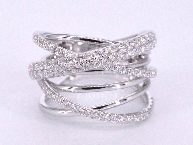 White Gold Design Ring with Diamonds For Sale at 1stDibs