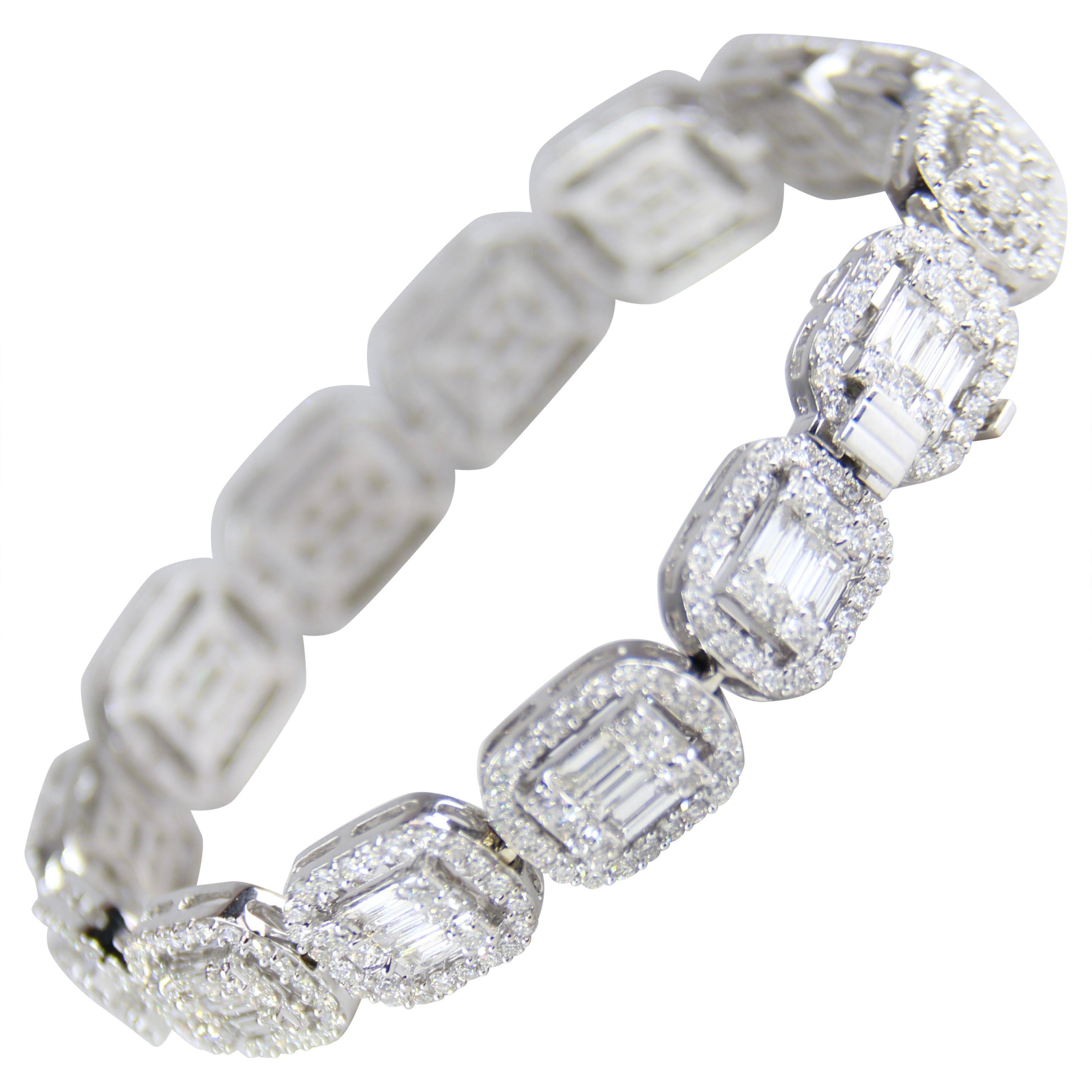 Chanel Camélia White Gold Diamond Bracelet at 1stDibs