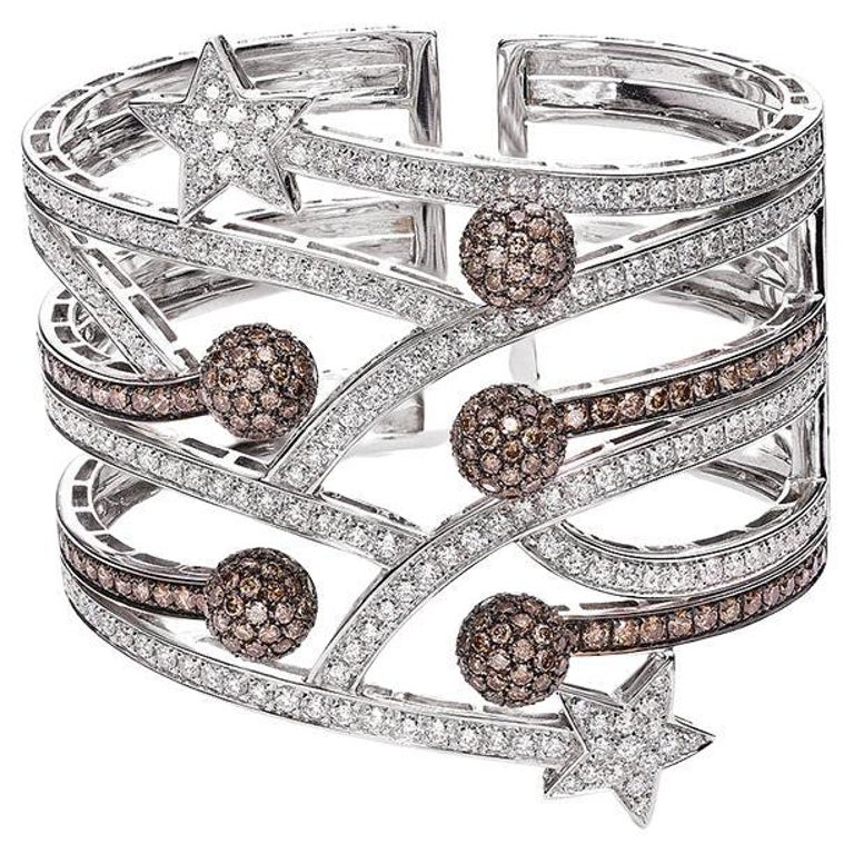 White Gold Diamond Star Bangle For Sale at 1stDibs