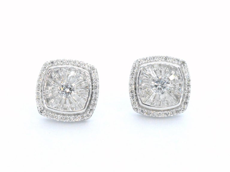 White Gold Entourage Earrings Set with 1.20 Carat For Sale at 1stDibs