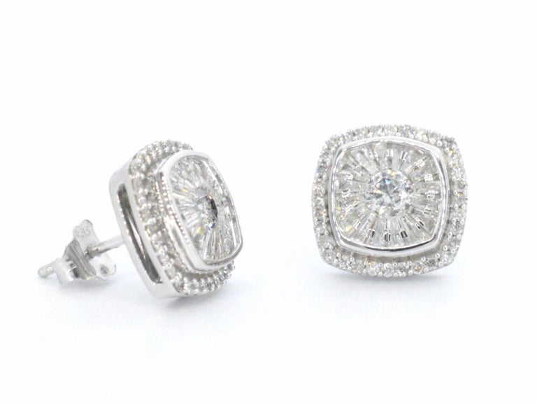 White Gold Entourage Earrings Set with 1.20 Carat For Sale at 1stDibs