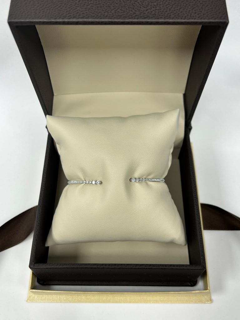White Gold Flexible Bangle For Sale at 1stDibs
