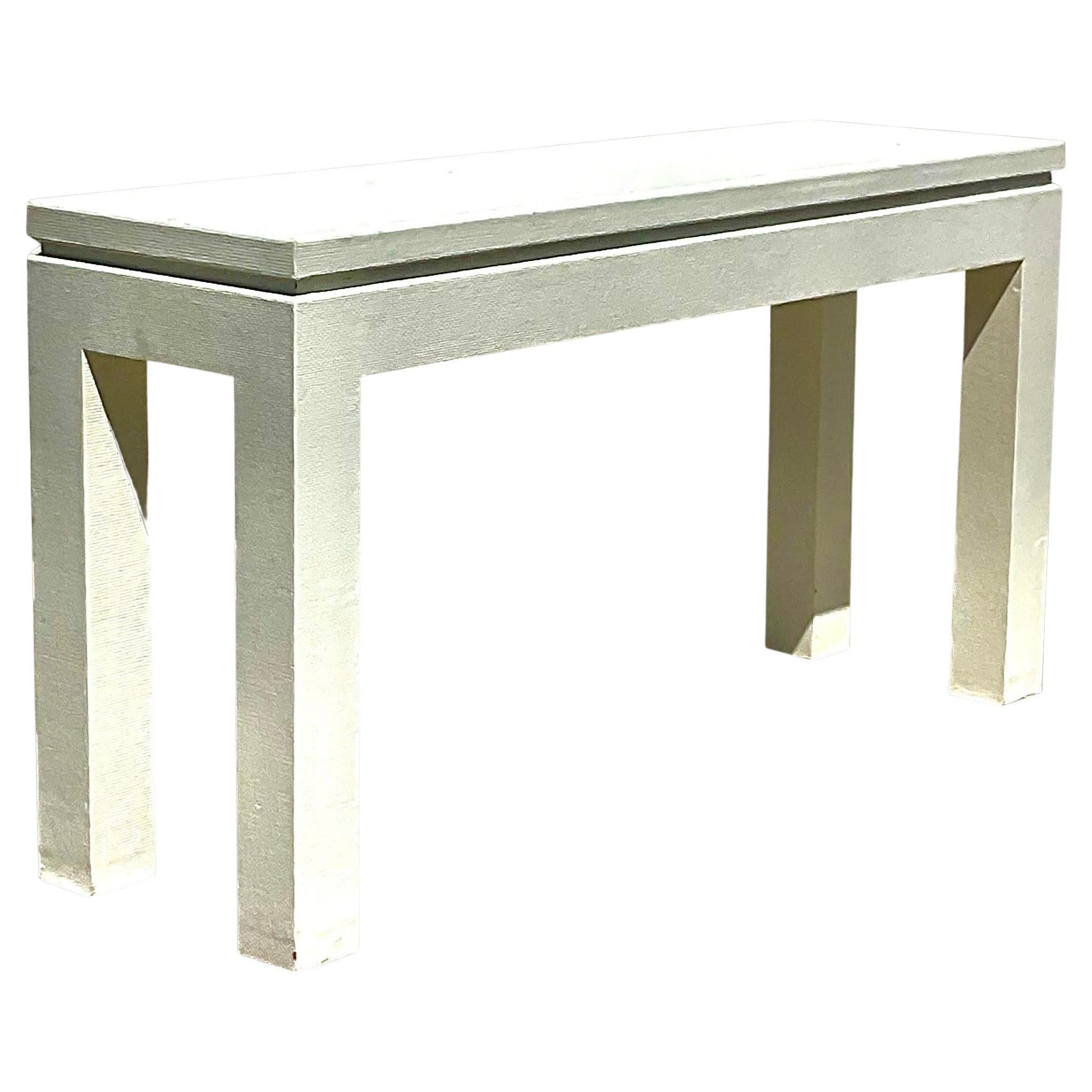 Soho Console White lacquered For Sale at 1stDibs